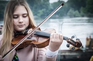Violin Sizes: A Complete Guide to Sizing [+ Measuring Chart]